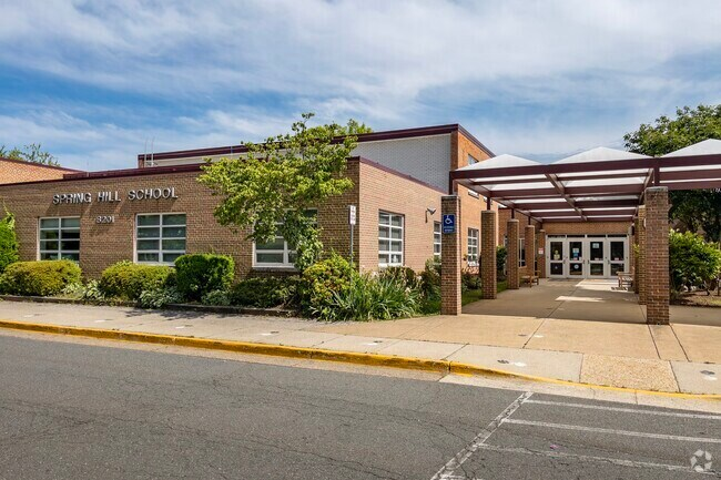 Spring Hill Elementary School - Control Service Company